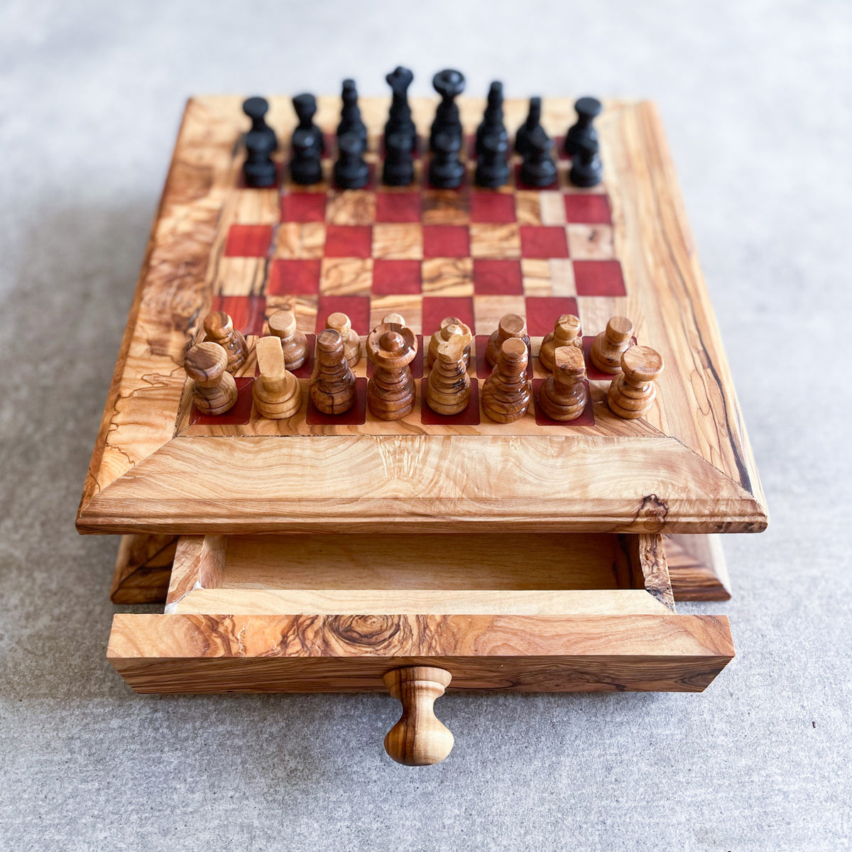 Fancy Olive Wood Chess Board with Chess Pieces – The Rustic Dish Ltd®